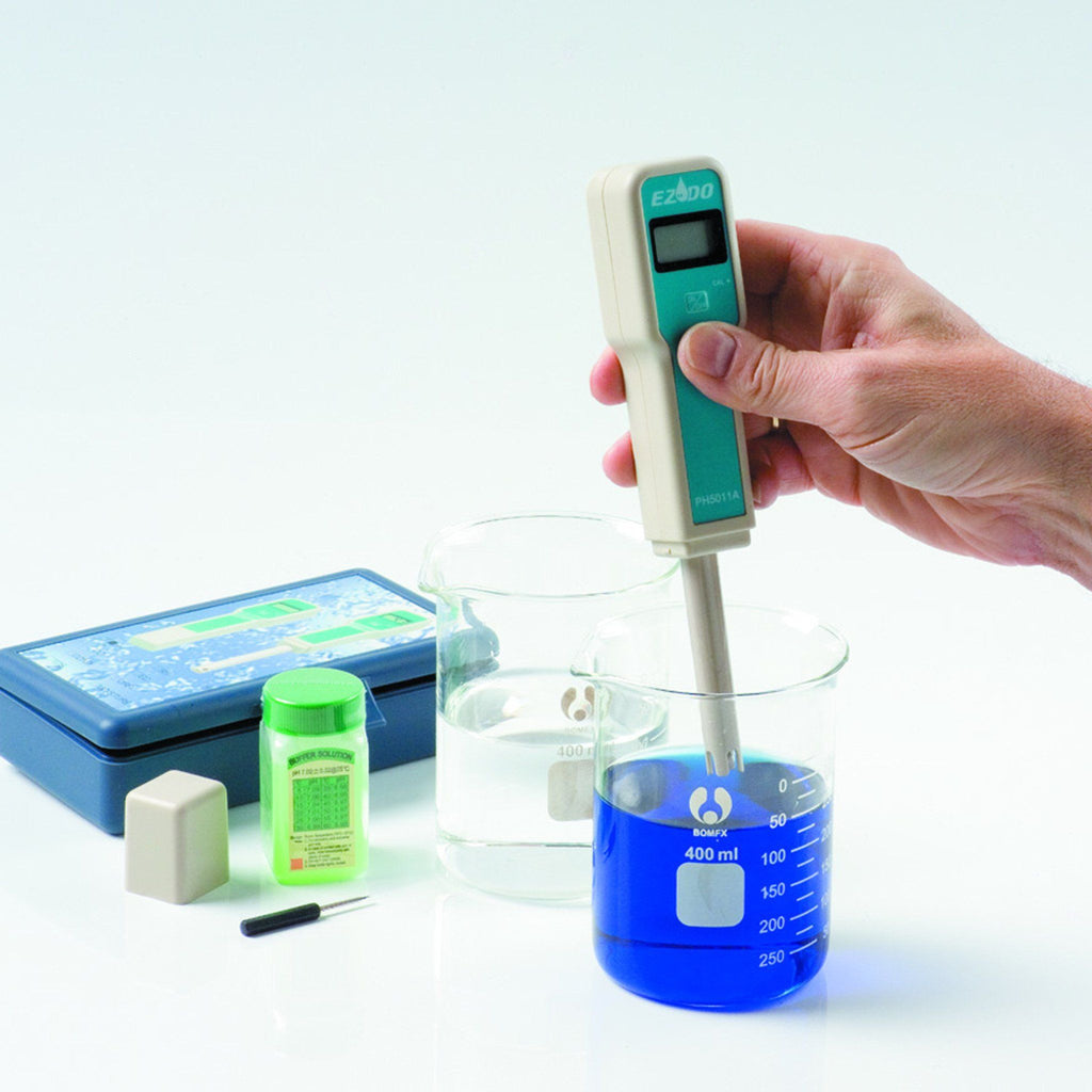 Fieldwork Equipment - Pocket PH Meter
